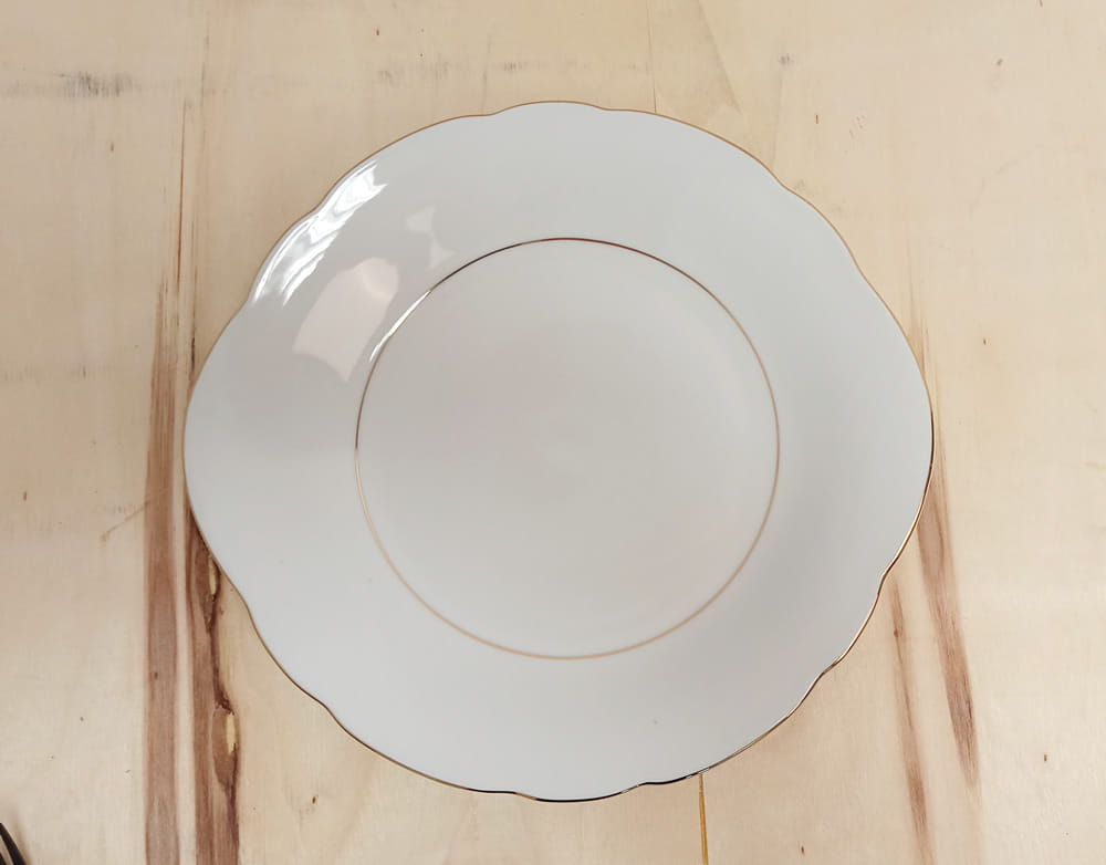 Talerz do ciasta 27cm Ćmielów Feston 3604 Eskot